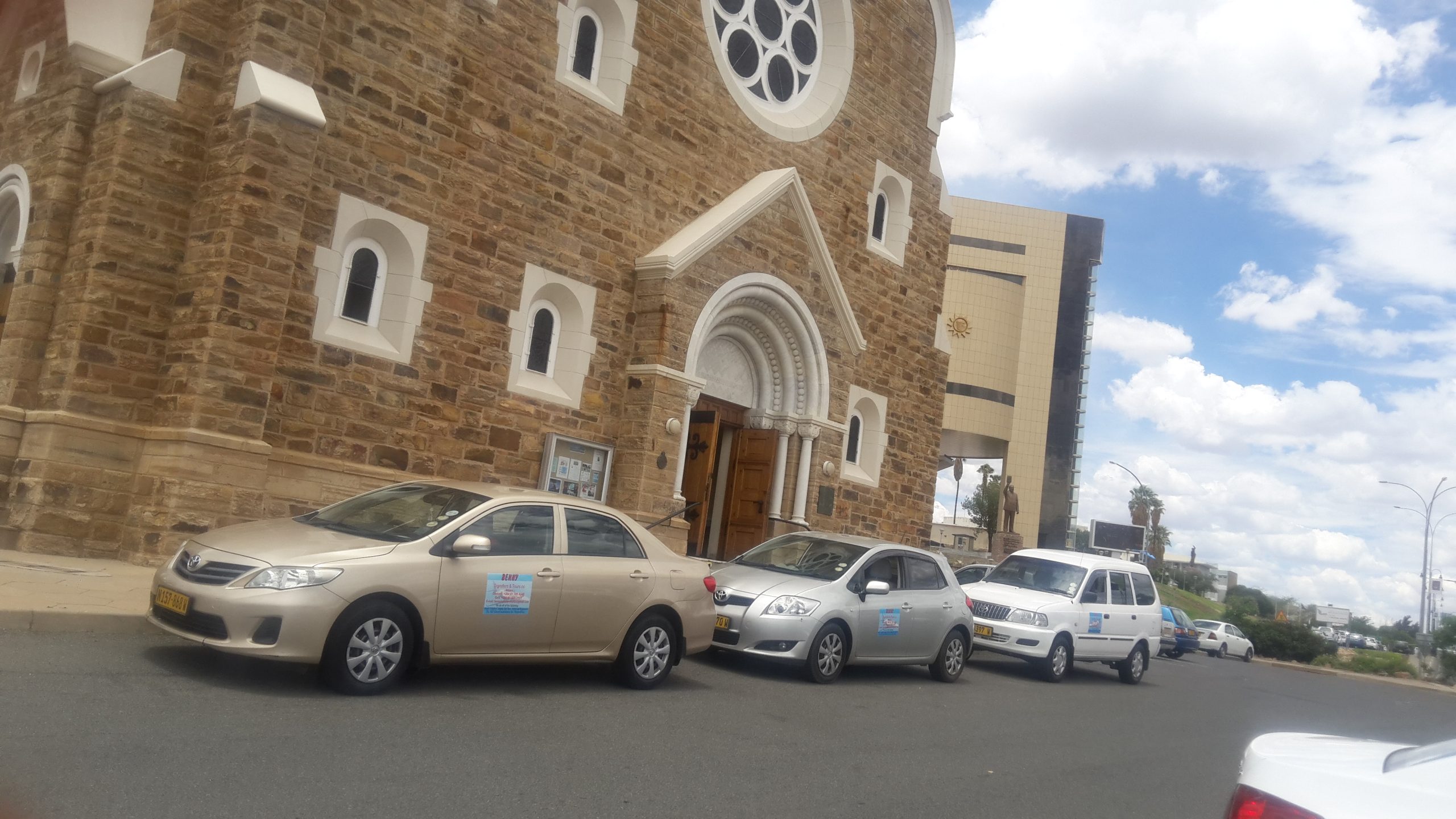 Benny Transfers Namibia - airport transfers & shuttle Windhoek